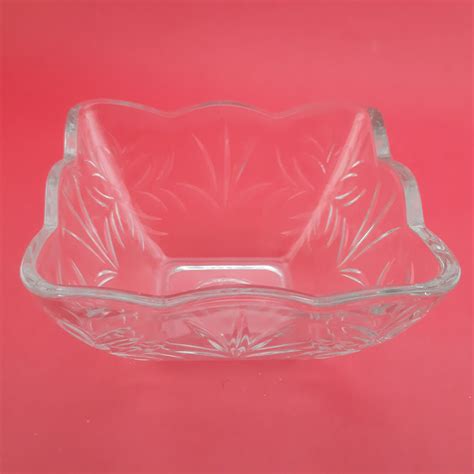 قیمت و خرید کاسه آجیل خوری شیشه و بلور اصفهان مدل Igi مجموعه 6 عددی