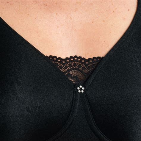 Seamless Molded Perma Form® Bra Style 819