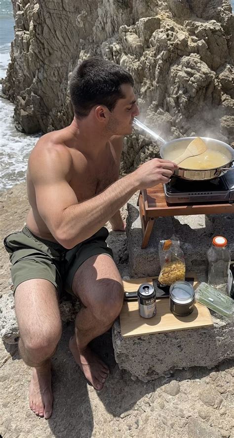 Gianluca Contes Feet