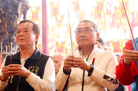 布局2026新北？柯文哲黃國昌勤拜廟 侯友宜：非常開心，歡迎來新北走春 政治 三立新聞網 Setncom