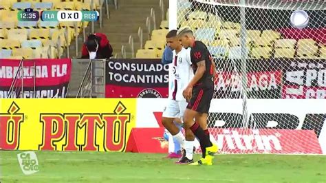 Flamengo Oficializa Desist Ncia Em Contratar Rafinha Flamengo Ge