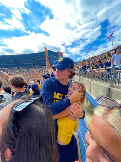 Ethan Edwards And Zoë Bormet Fotografia De Casais Fotos De Amor Fotos De Casais