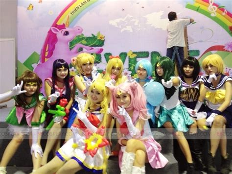 Trang Phục Thủy Thủ Mặt Trăng Usagi Giá Tốt