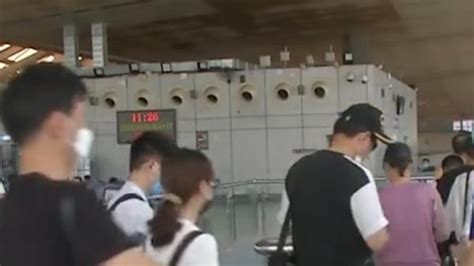 男子盗30万元财物乘火车逃窜，车刚到站就被抓凤凰网视频凤凰网