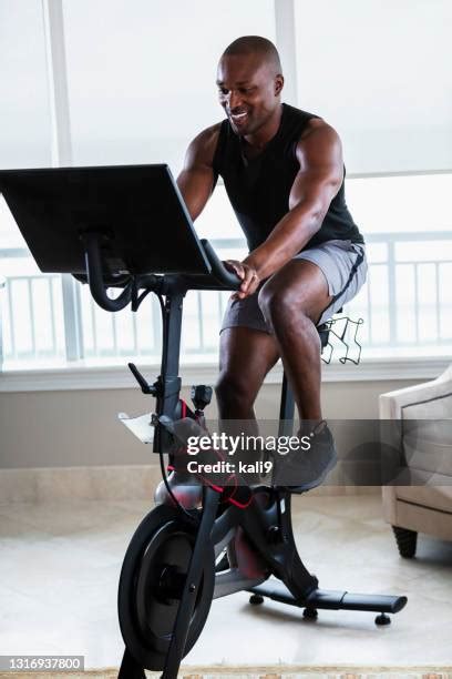 Cycle Machine Photos And Premium High Res Pictures Getty Images