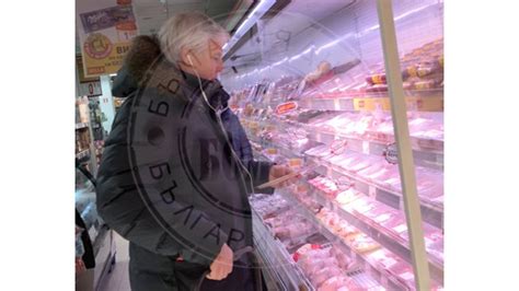 Краси Минев налита на месо Хай Клуб