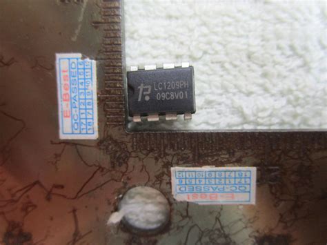 3pcs LCI2O9PH LCI209PH LC12O9PH LC1209 LC1209P LC1209PH DIP8 IC Chip | eBay