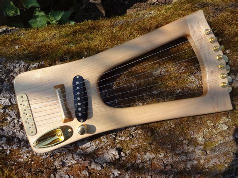 Uke Lyres Stryre Instruments