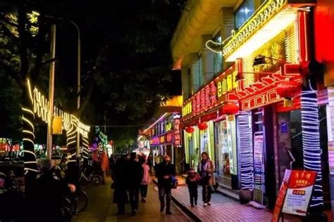 探秘称霸广州宵夜一条街！ 由街头至街尾根本停不下来宝业
