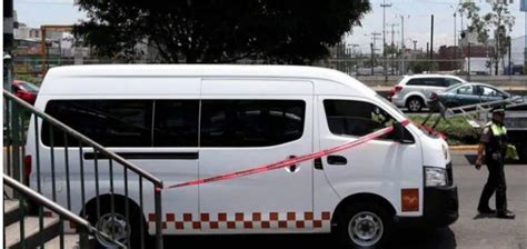 Pasajero Enfrenta Y Mata A Tres Asaltantes De Una Combi Turquesa News