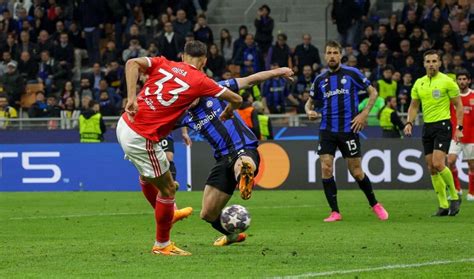 Inter Benfica La Moviola Focus Sul Gol Annullato E Il Rigore Negato