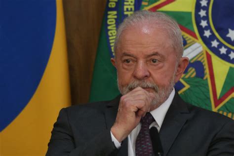 Lula Reúne Ministros Para Discutir Novo Bolsa Família E Segue Para A
