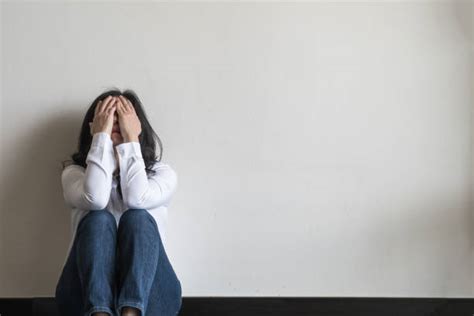 Top 4 Women Who Are Most Anxious Zodiac Signs According To Astrology
