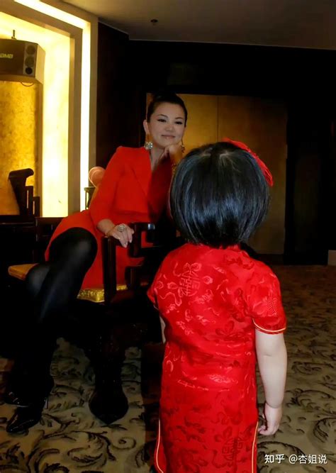 李湘看王诗龄的眼神，对我的冲击好大 知乎