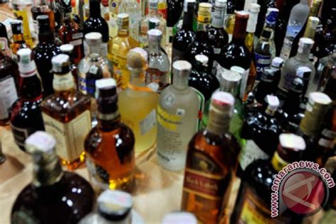 DIM RUU Larangan Minuman Beralkohol Diserahkan Ke DPR ANTARA News