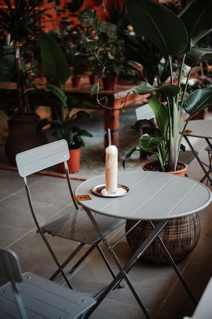 Premium Photo Outdoor Table Set