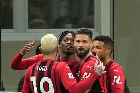 Ac Milan Not Distracted By Takeover Talks Says Stefano Pioli News18