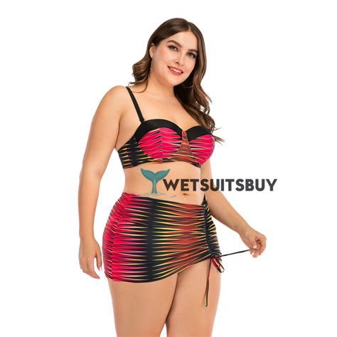 Plus Size Striped Swimwear With Tight Bikini Skirt