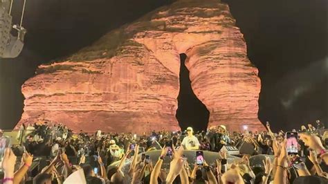 El Salamou Aleikom Hakim X Keinemusik Remix Live In Alula Youtube Music