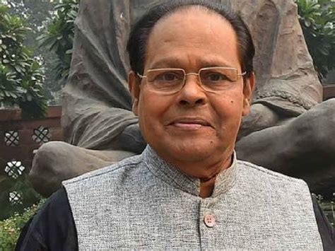 Malayalam Actor Innocent Passes Away मलयालम एक्टर पूर्व Mp इनोसेंट
