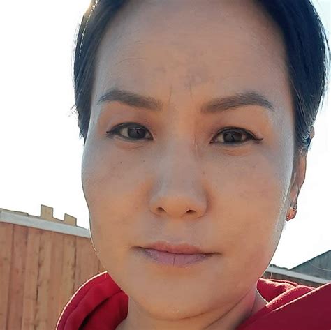 Дэлгүүр Дэлгүүр агуулахын тавиурын төрөлжсөн худалдаа