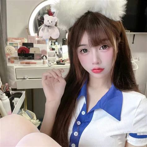 jk制服衣服直播纯欲性感连体衣短裤中长款辣妹紧身短袖白色T恤女 虎窝淘