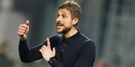 Lecce Sassuolo Dionisi Le Condizioni Di Berardi E Il Dubbio Pinamonti