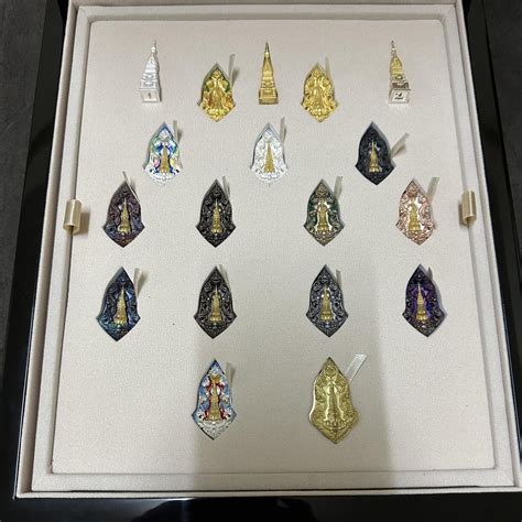 พระธาตุพนมพุทธศิลป์ ฉลองพระธาตุพนมทองคำ รุ่น มหาเศรษฐี 108 Bangkok