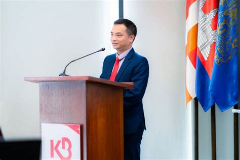 ក្រុមហ៊ុន ខ្មែរ ប៊ែវើរីជីស បន្តនាំចេញផលិតផលភេសជ្ជៈ «made In Cambodia