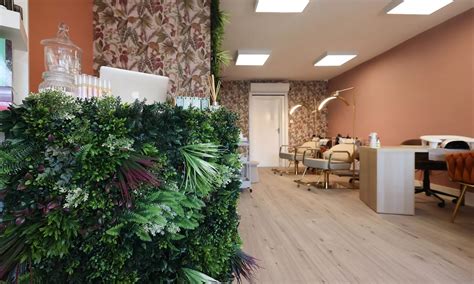 Award Winning Beautician Opens First Salon After 15 Years Stoke On