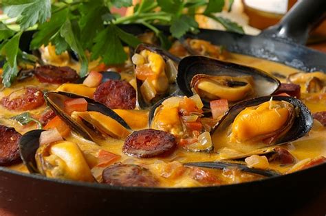 Mussels With Chorizo Tomato And Wine Recipe