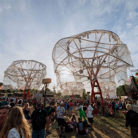 Deconstructivism Guide Dezeen