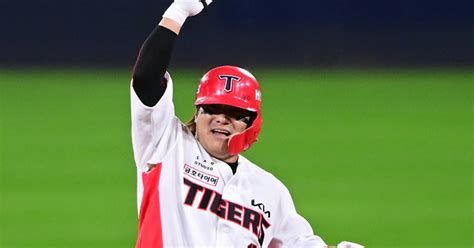 득점권 타율 1위와 9위의 맞대결한국시리즈 2차전 타선 집중력에서 갈렸다