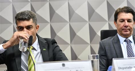 Ex Ajudante De Ordens De Bolsonaro Diz Que Movimentou R 3 Mi Em