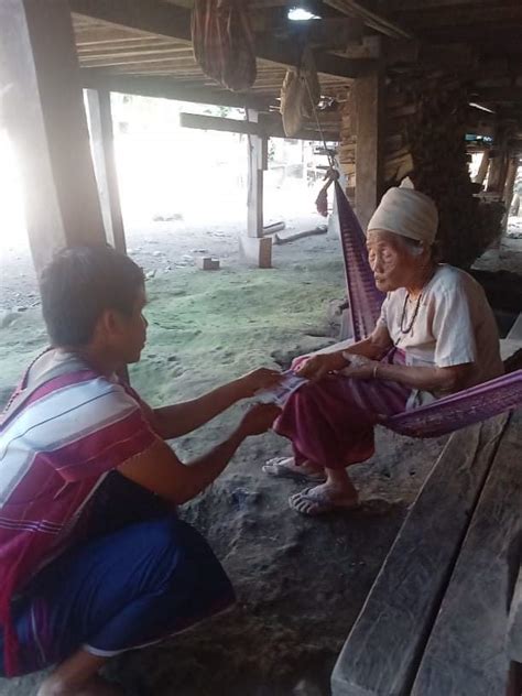 ရှမ်းရွာသစ်မြို့ မဲသမူးကျေးရွာအုပ်စုရှိ အသက်၈၅နှစ်အထက် သက်ကြီးဘိုးဘ