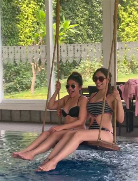 Khushali Kumars Feet