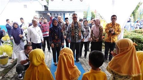Kepala Bkkbn Ri Puji Bupati Lutra Jalankan Program Stunting Tribun