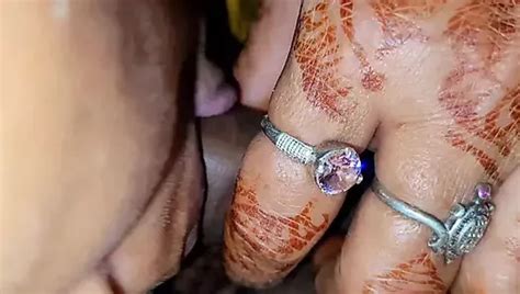 M Akela Soya Tha In Absence Of Bhaiya Sneha Bhabhi Mere Lund Ko Jagakar