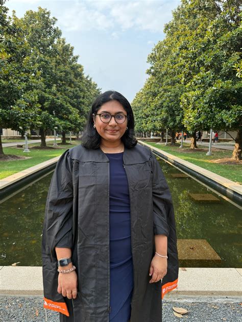Graduation Utdallas Businessanalytics Jsom Msba Akshaya Sivakumar 30 Comments