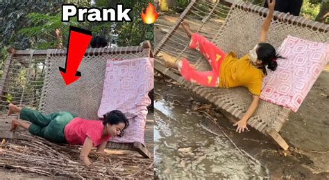 Soti Hui Ladki Ko Paani Me Patak Diya 🥵 Ginni Pandey Pranks Soti