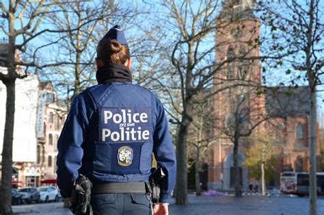 La Zone De Police Bruxelles Ouest Recherche Des Inspecteurs De Police