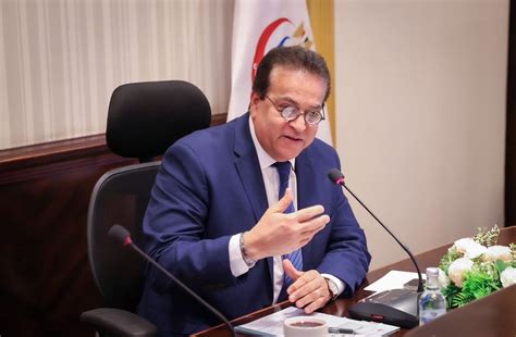 وزير الصحة يوجه بتشكيل فرق للمتابعة والمرور الميداني على الم مصراوى