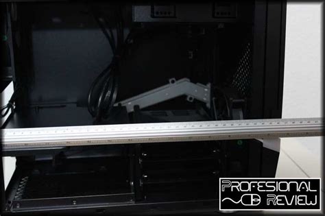 Review Bitfenix Colossus Mini ITX