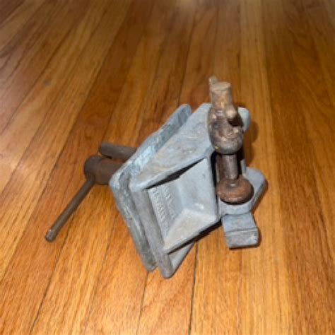 Clamp Corner Herrett Bros Architectural Salvage Architectural Salvage Of San Diego