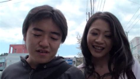 若い男に抱かれてみたい･･･旦那とのセックスレスで乾ききったオマ コに若くて硬いチ ポをぶち込まれ中出 254057 人気av女優観察日記