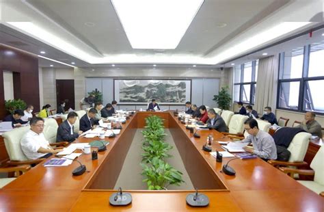 市委常委会召开会议，传达学习、讨论研究了这些重要事项工作