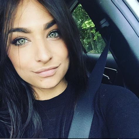 Amira Olivers Instagram Twitter And Facebook On Idcrawl