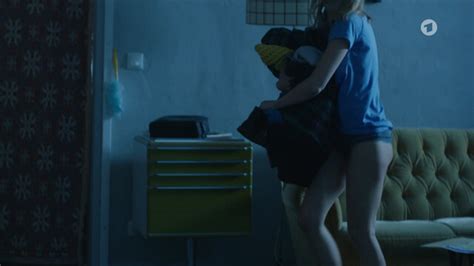 Nude Video Celebs Anna Unterberger Sexy Die Schönste Bescherung 2024