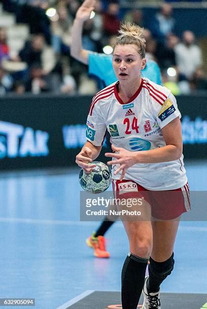 129 Amanda Kurtović Photos And High Res Pictures Getty Images