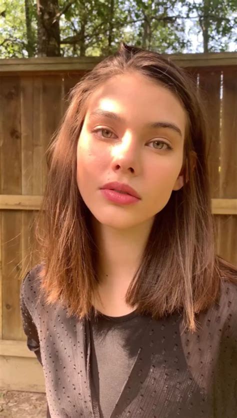 Laneya Grace Top Modèles Femme Belles Femmes